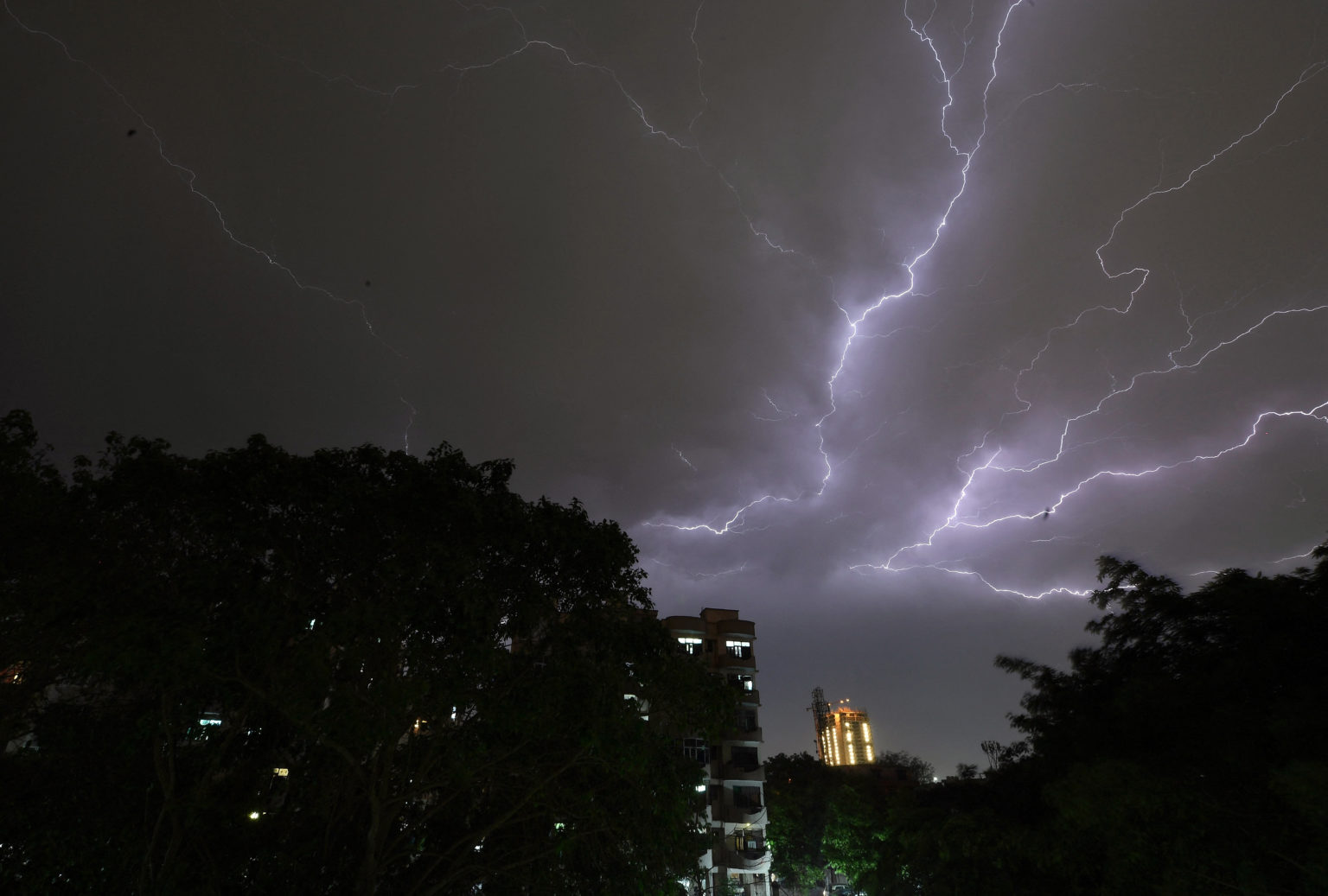 Lightning strikes kill 27 during India monsoon storm | Inquirer News