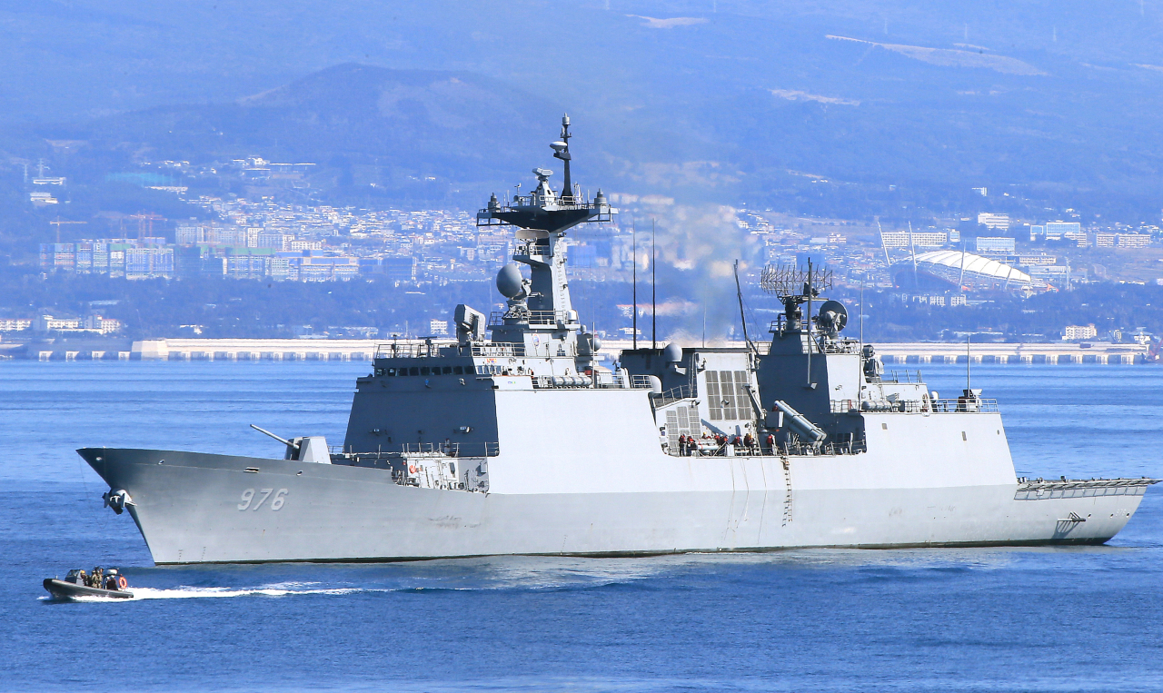 South Korea to airlift troops from COVID-stricken anti-piracy ship ...