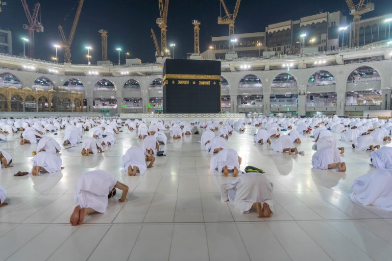 Saudi Arabia opens Umrah pilgrimage to vaccinated worshipers from ...