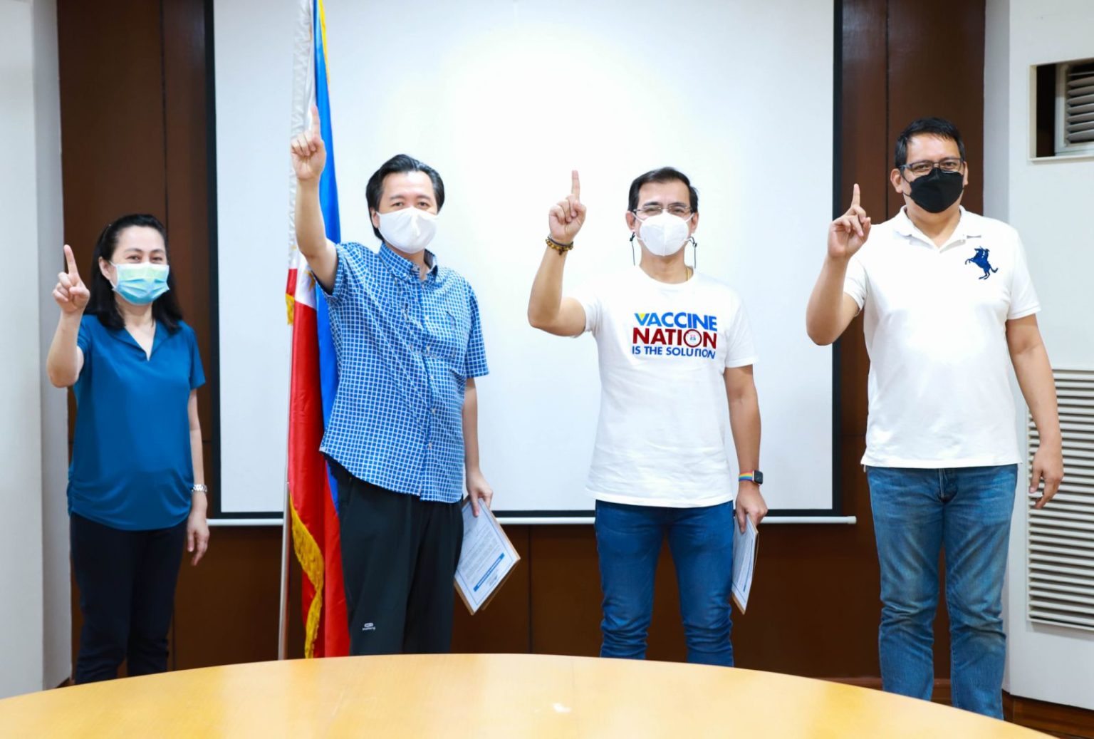 Doc Willie Ong takes oath as Aksyon Demokratiko member | Inquirer News