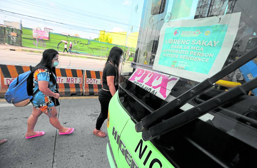 Gov’t scraps free rides for essential workers | Inquirer News