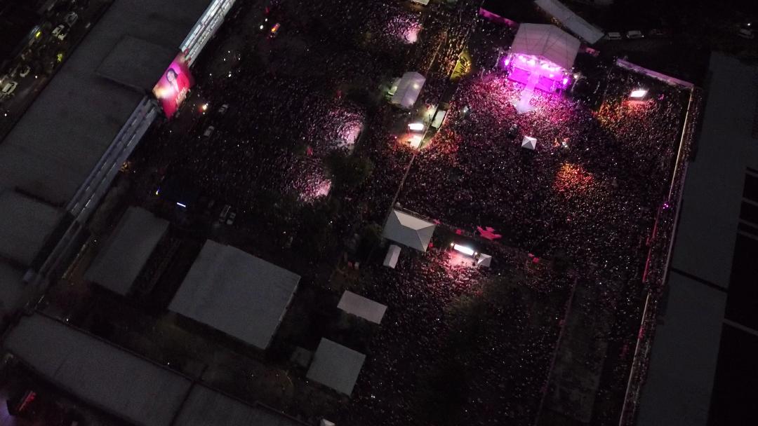 Negros Occidental awash with pink during Leni Robredo’s visit ...