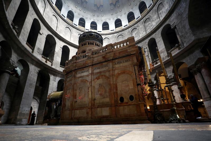 Church of the Holy Sepulcher's ancient altar rediscovered, researchers ...