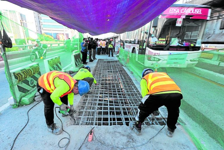 Edsa Timog flyover-southbound to open July 23 | Inquirer News