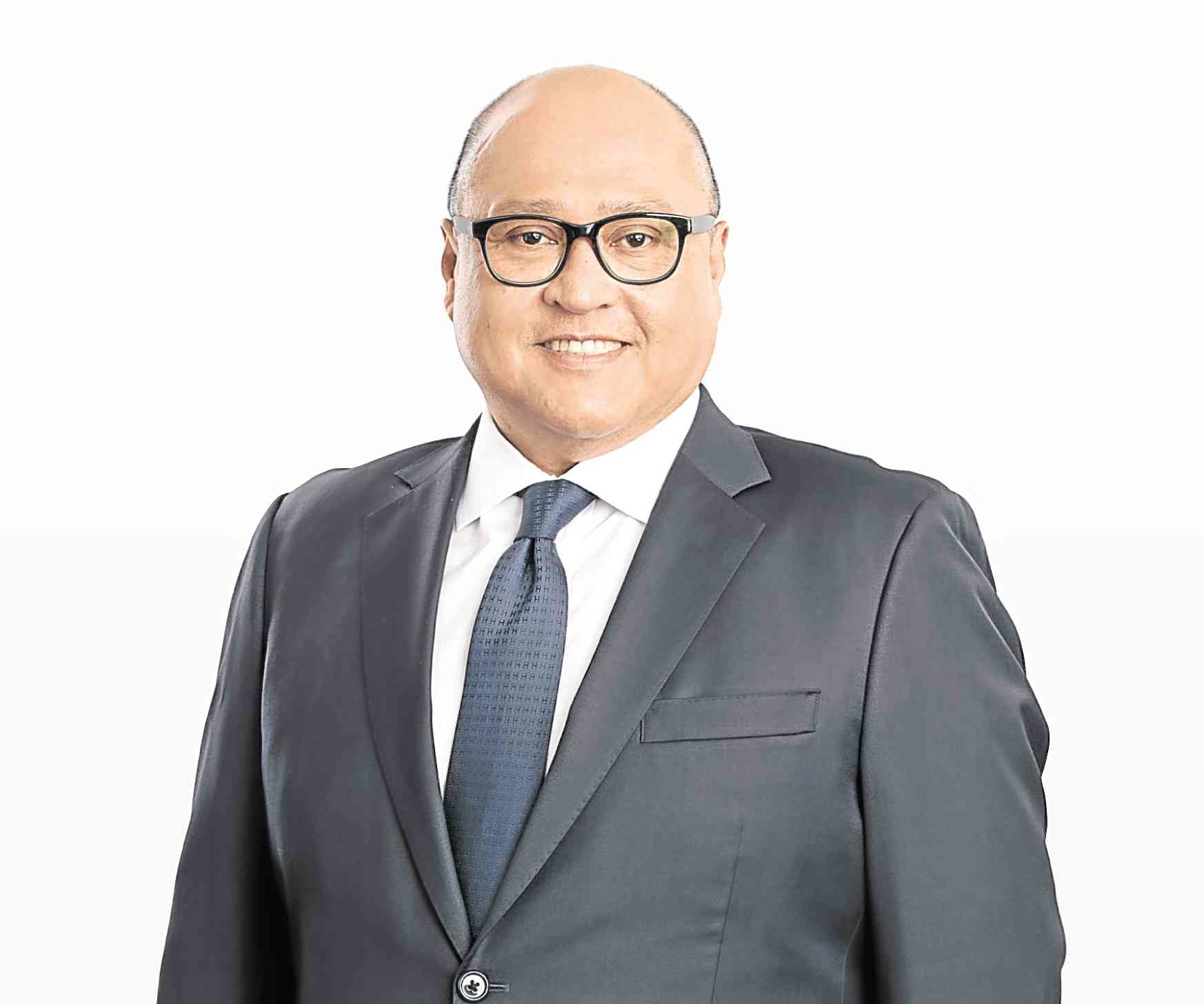 Bongbong Marcos chooses PNB chief Jose Arnulfo Veloso to lead GSIS ...