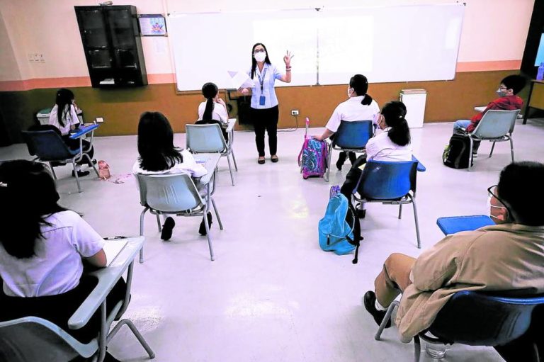 DepEd wants security guards in public schools | Inquirer News