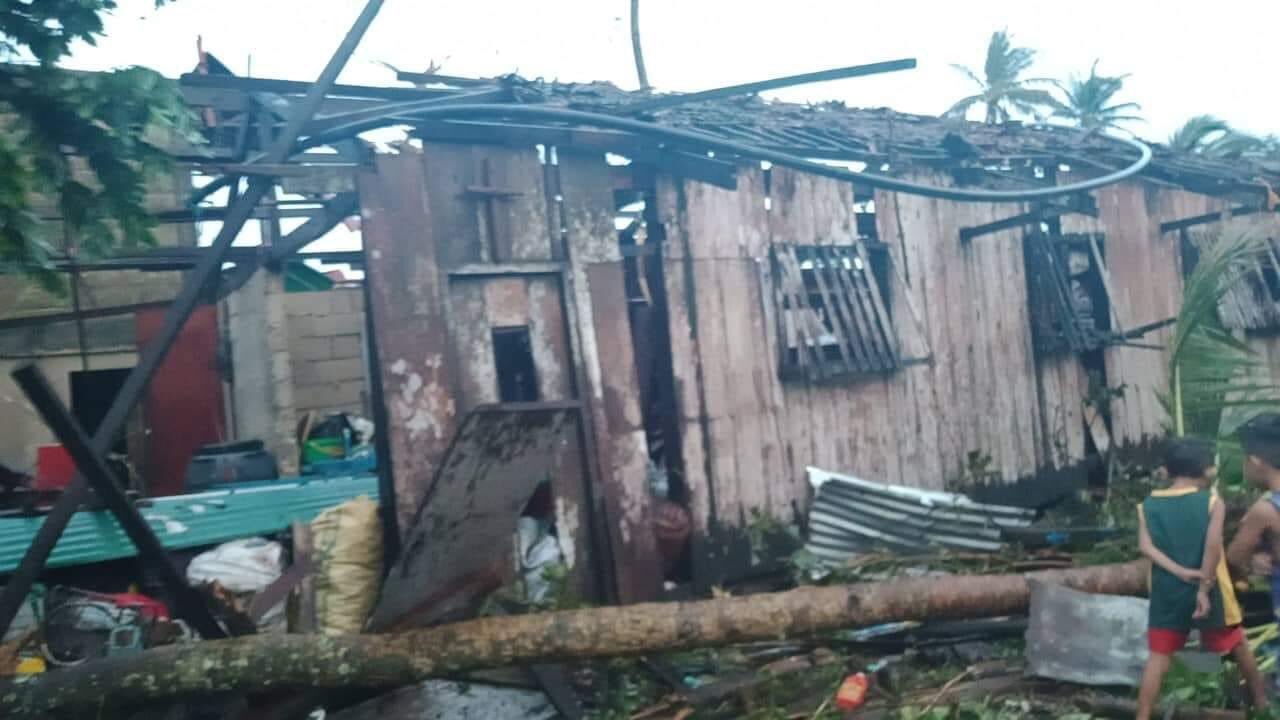 NGO sends 10,000 servings of Mingo meals to Karding-hit Polilio Island ...