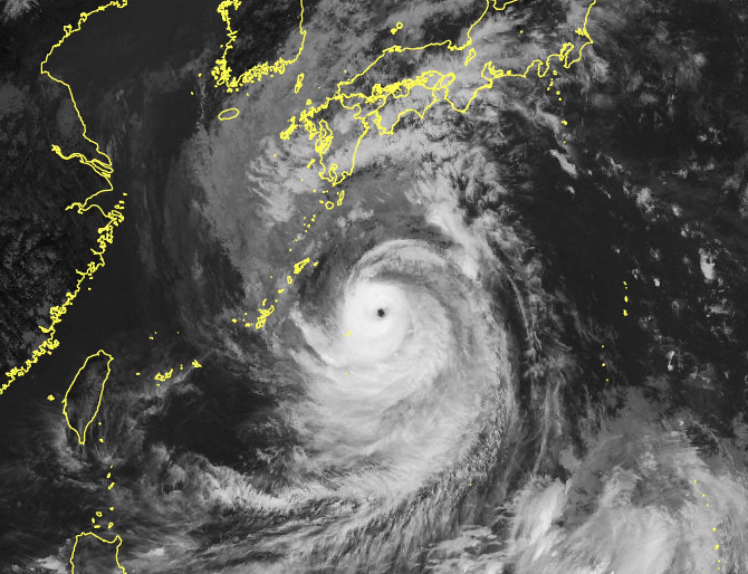 Thousands in shelters as Japan braces for dangerous typhoon | Inquirer News