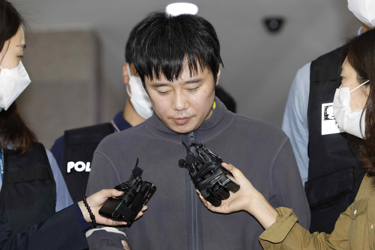 Seoul subway murder suspect says what he did was 'truly crazy ...