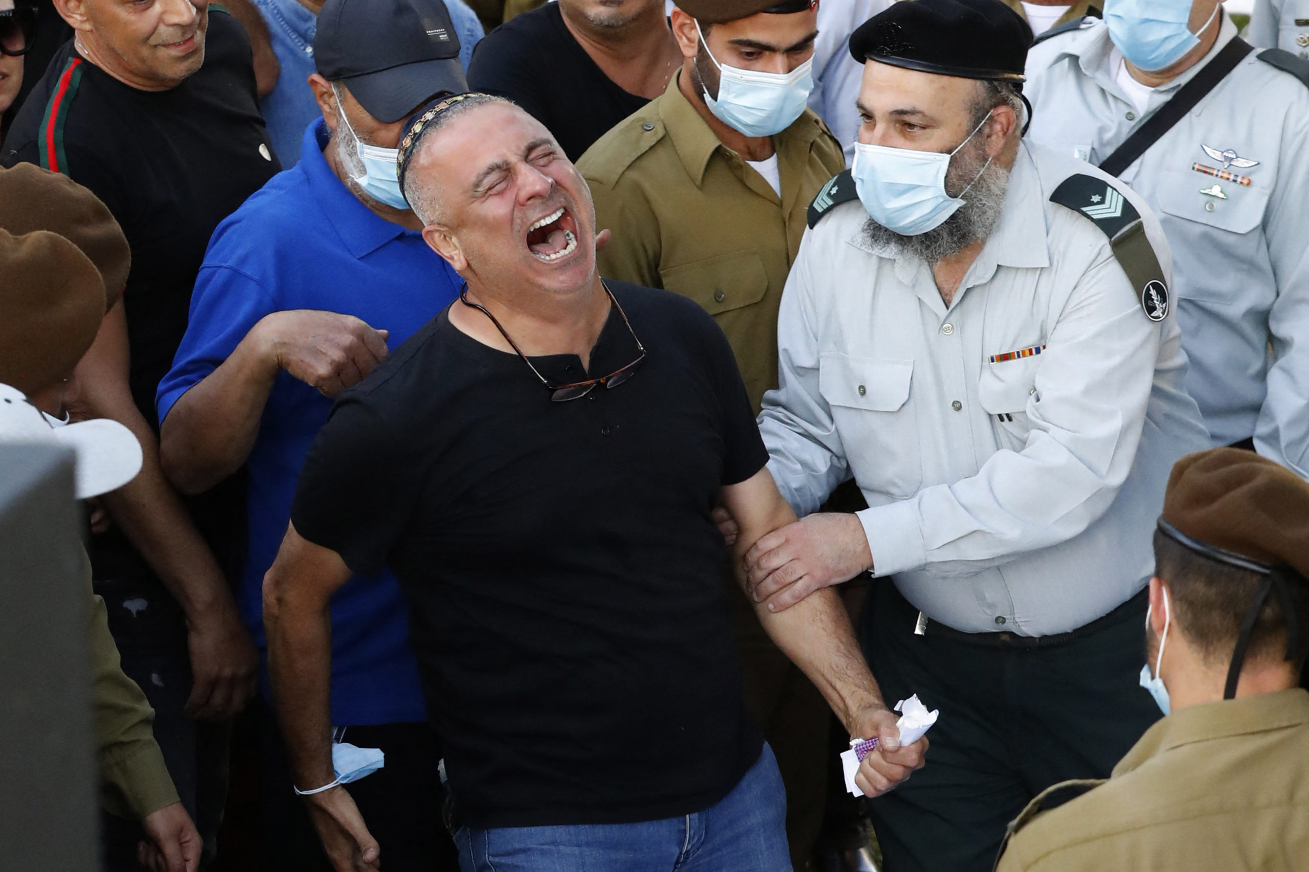 'To be happy again': Israelis want grandkids from slain soldiers' sperm ...