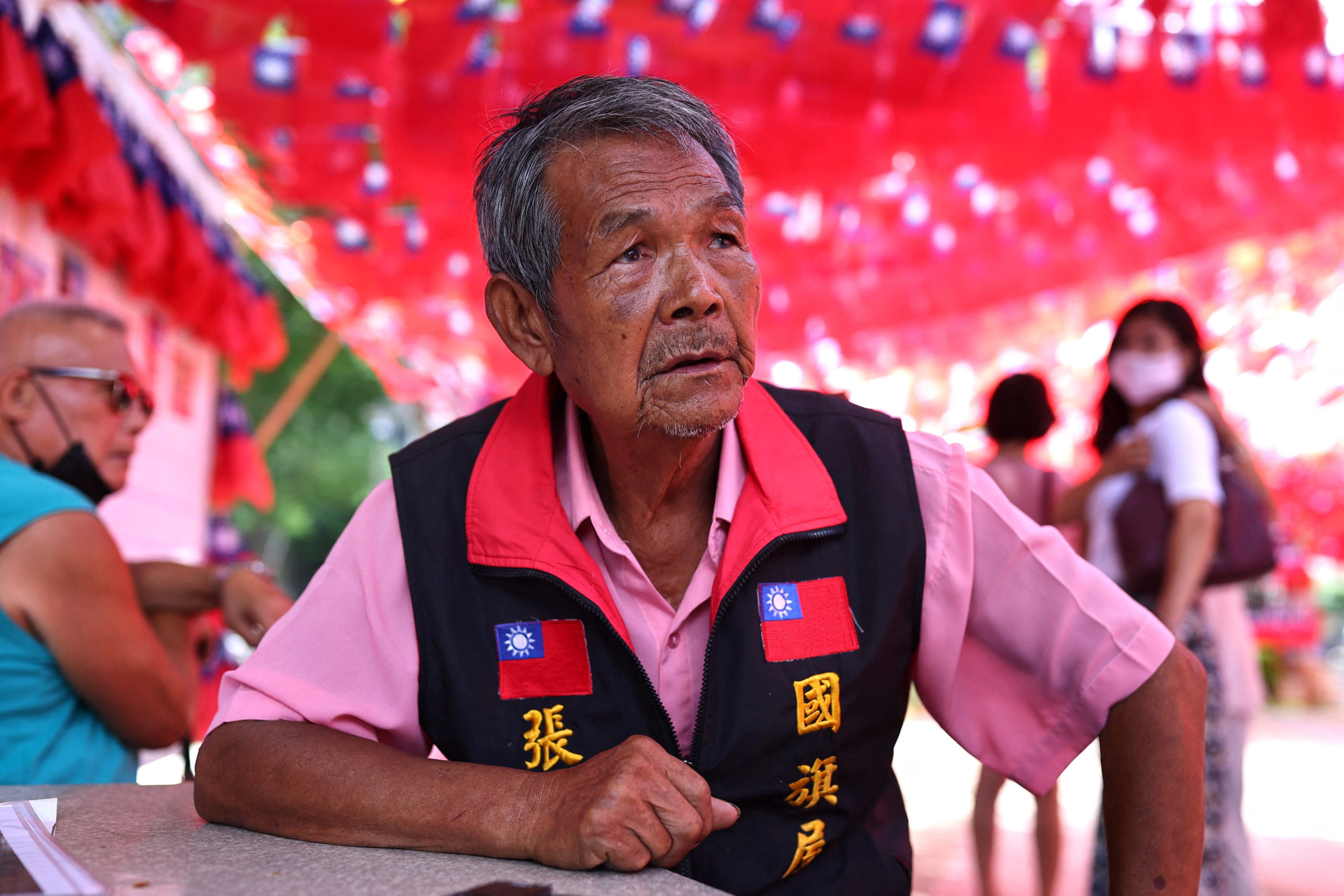 Chinese civil war refugee makes love for Taiwan flag a dining ...