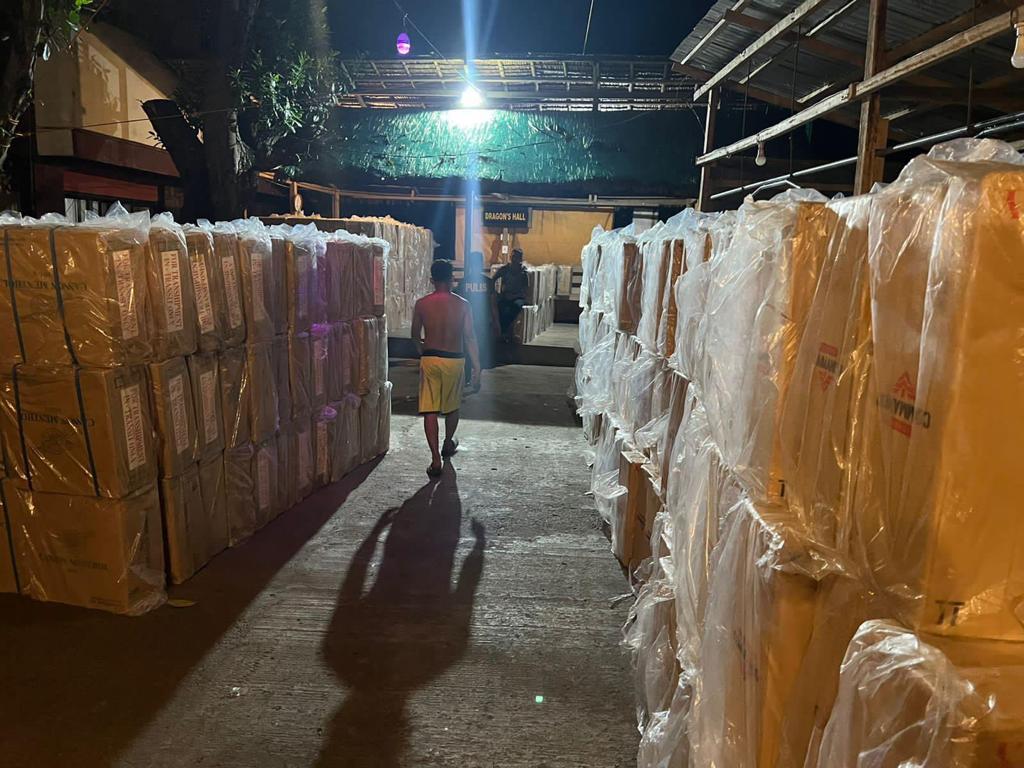 P165 million smuggled cigarettes seized in Zamboanga City | Inquirer News