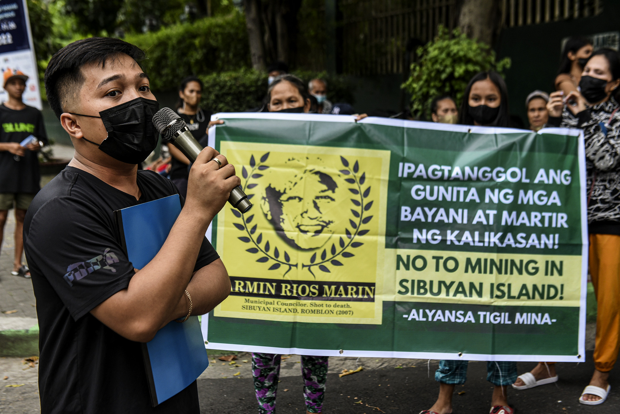 Honoring the fallen: Eco, human rights groups stand in tribute to slain ...