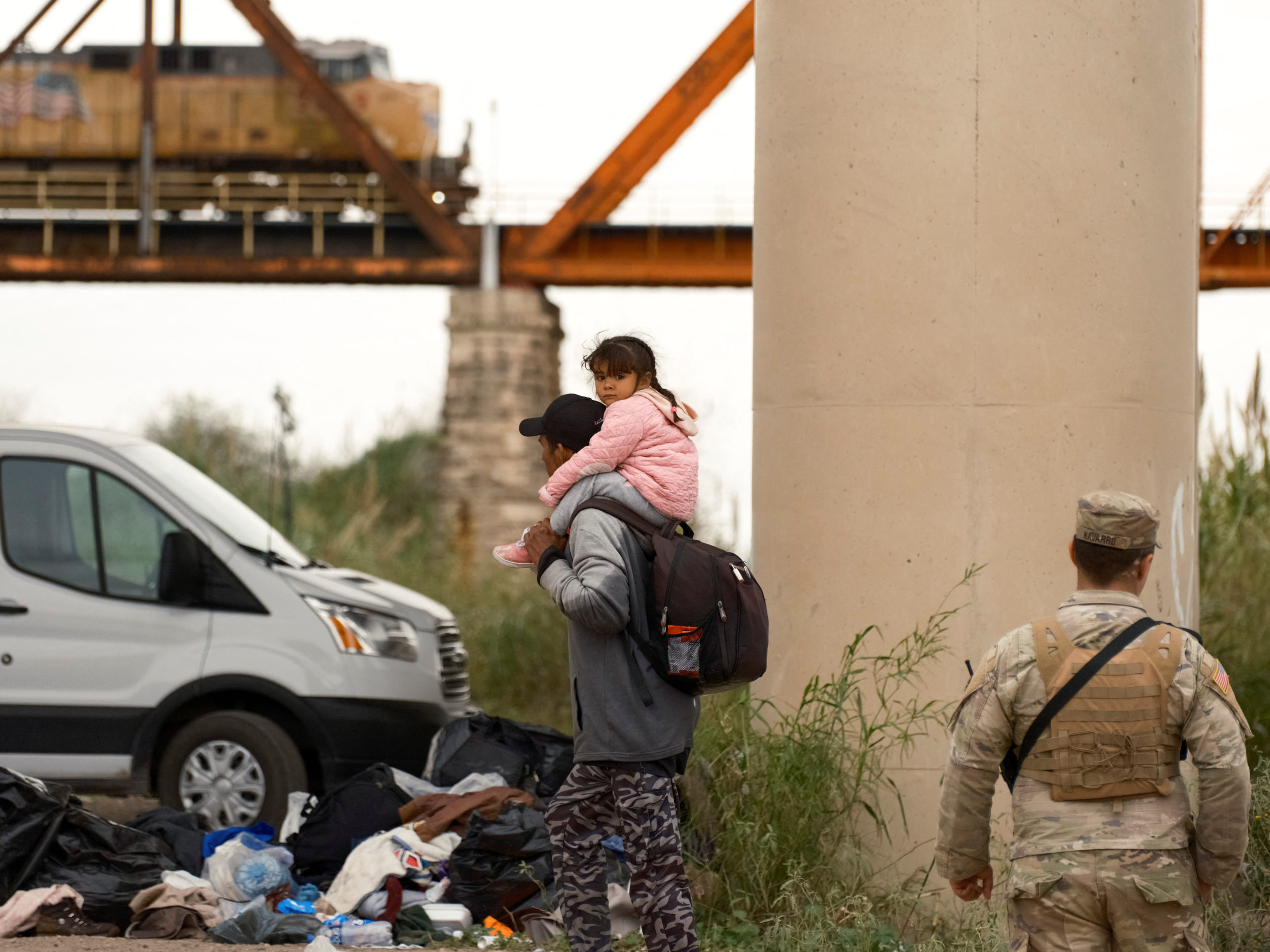 Biden comes under pressure over expected easing of US asylum rules ...