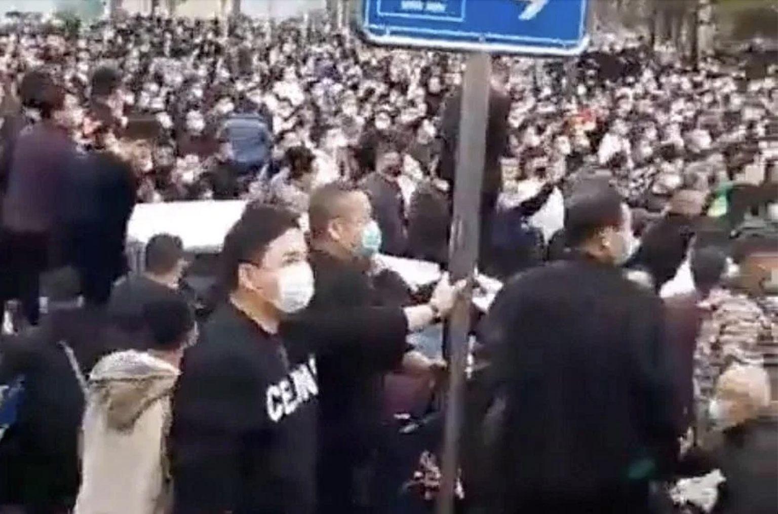 Chinese students protest over Wuhan University’s COVID-19 rules ...