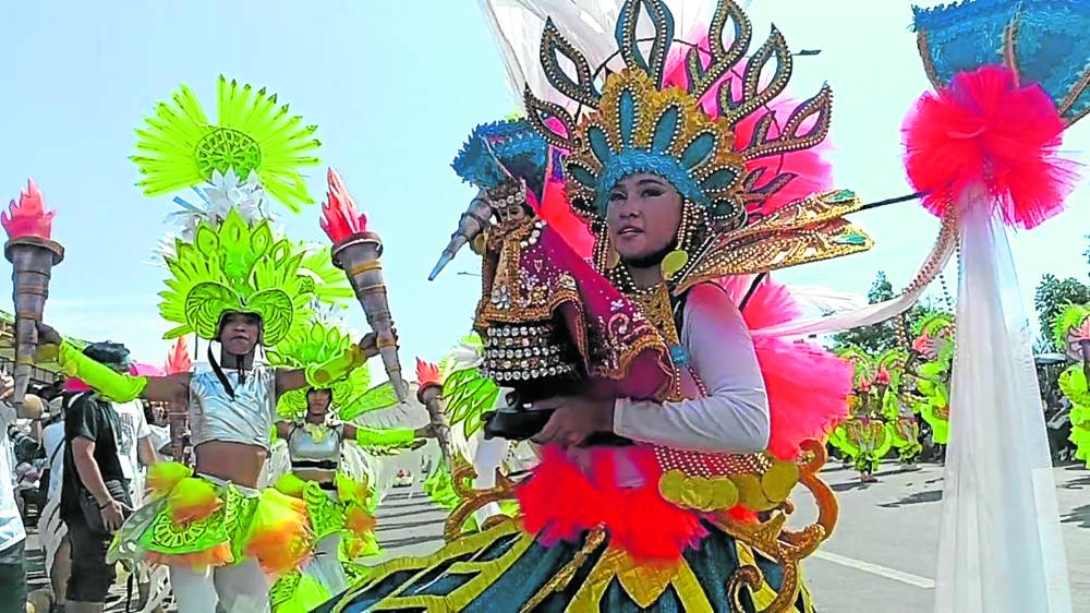 Cebu's 'Sinulog sa Carmen' to include 10 groups that pulled out from ...