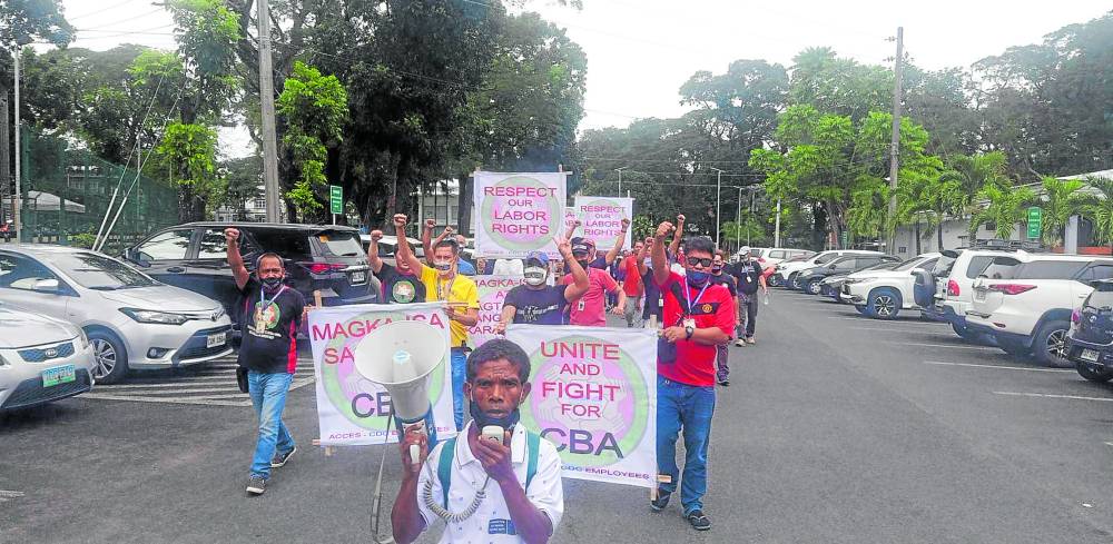Clark workers’ plea: Don’t cut our benefits | Inquirer News