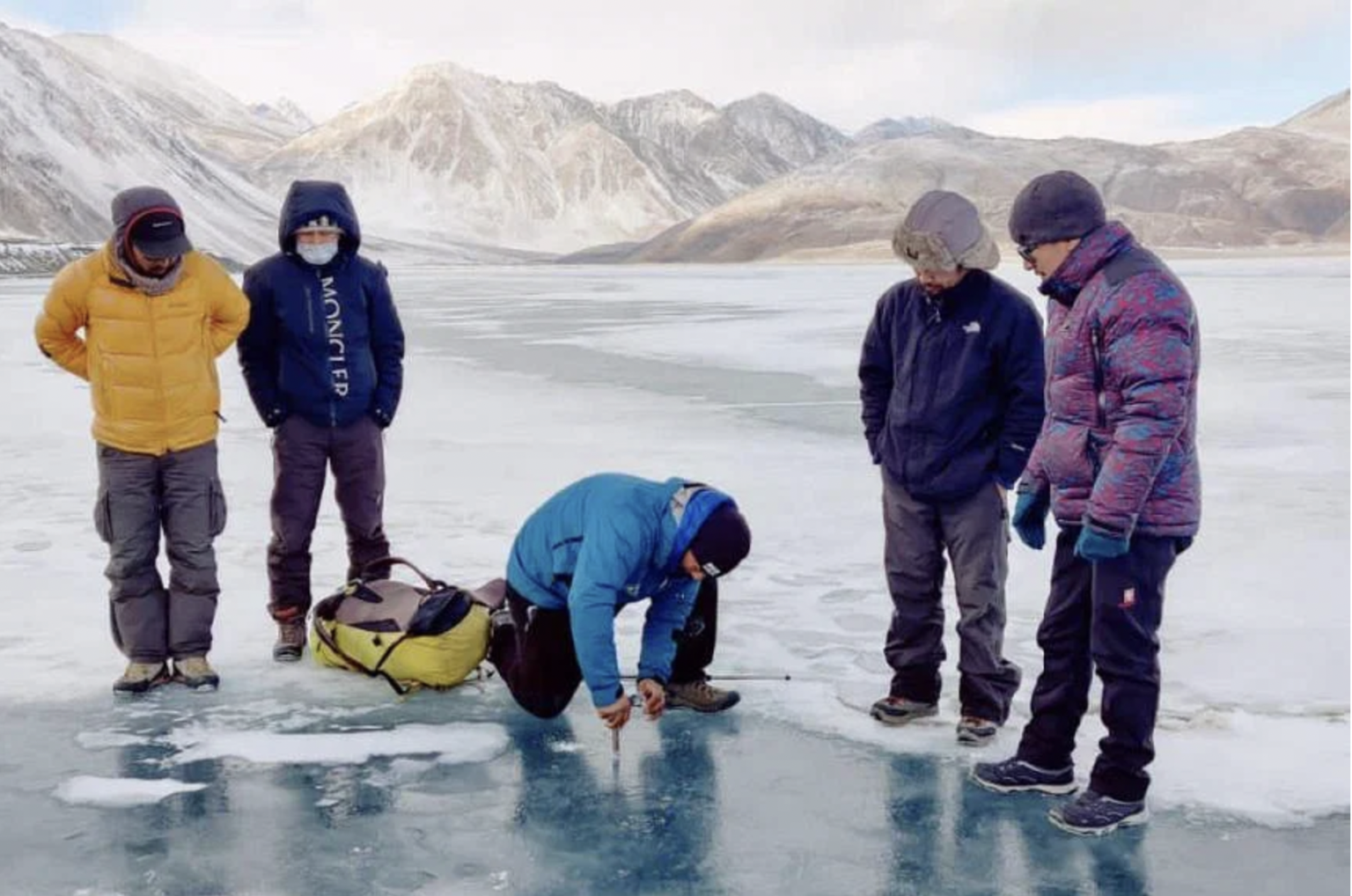 India holds first frozen lake marathon in Ladakh to flag climate change | Inquirer News