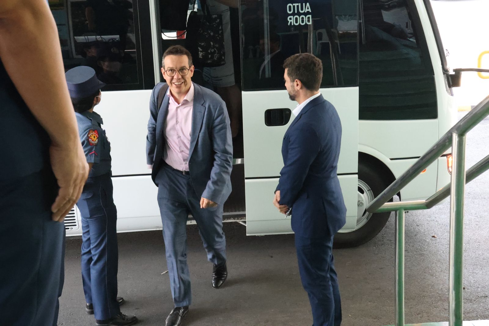 EU delegates visit De Lima in prison | Inquirer News