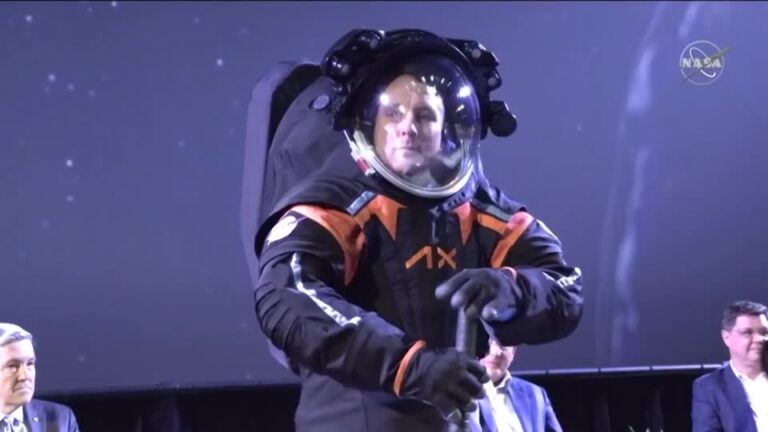 Nasa unveils new spacesuit specially tailored for lunar wear | Inquirer ...