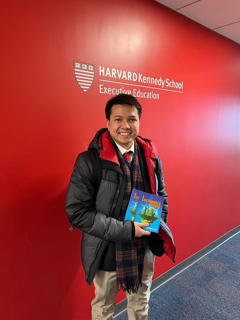 From Columbia to Harvard, Brian Poe tours Ivy League and top ...