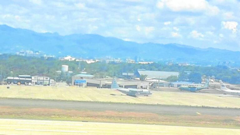 US builds $2-M fuel depot at Cebu air base | Inquirer News