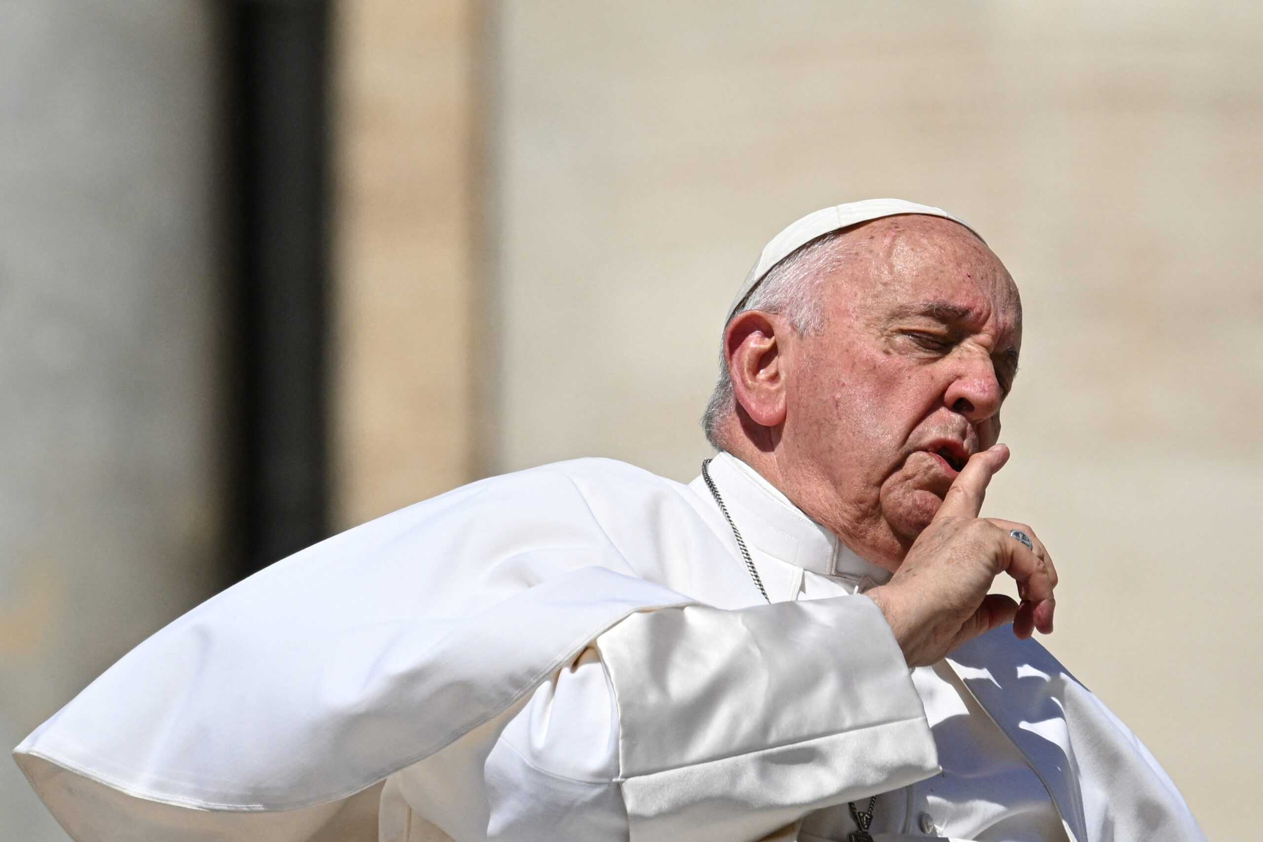 Pope making steady progress after hernia operation -- Vatican ...