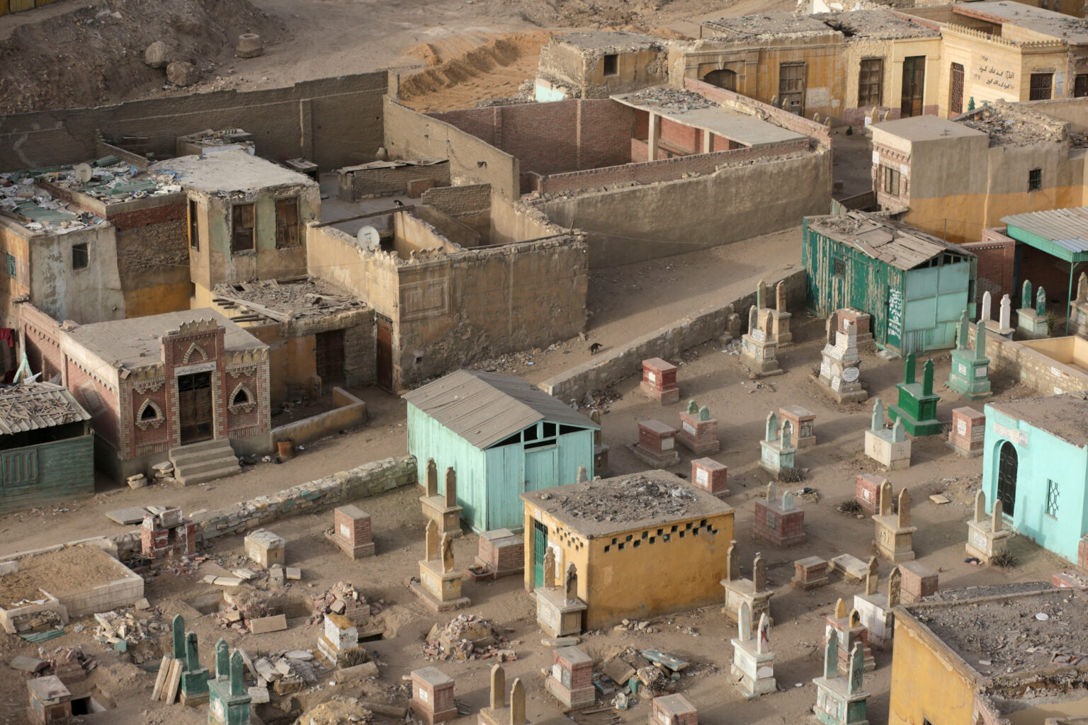 Bulldozers tear into Cairo's historic Islamic cemeteries | Inquirer News