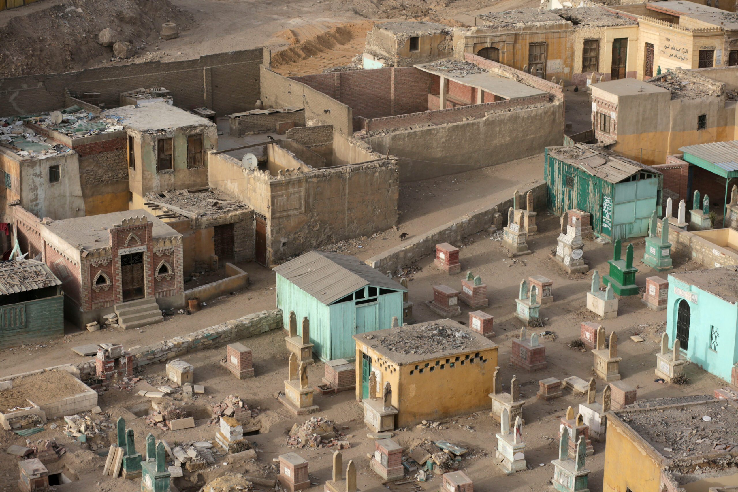 Bulldozers tear into Cairo's historic Islamic cemeteries | Inquirer News