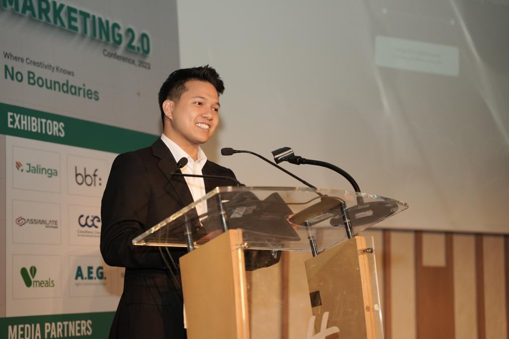Brian Poe delivers keynote speech at Dubai marketing conference | Inquirer News