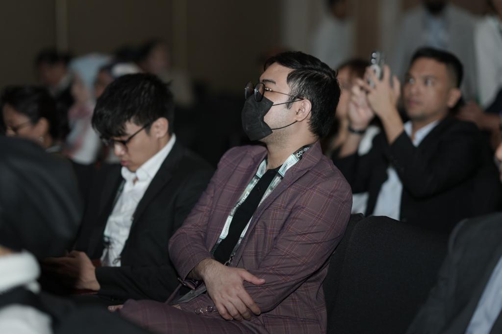 Brian Poe delivers keynote speech at Dubai marketing conference ...