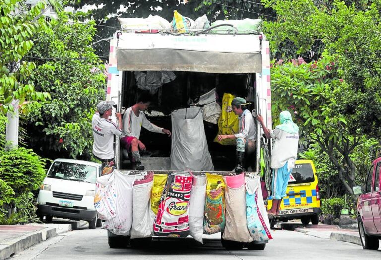 MMDA explains increase in garbage collection bill | Inquirer News