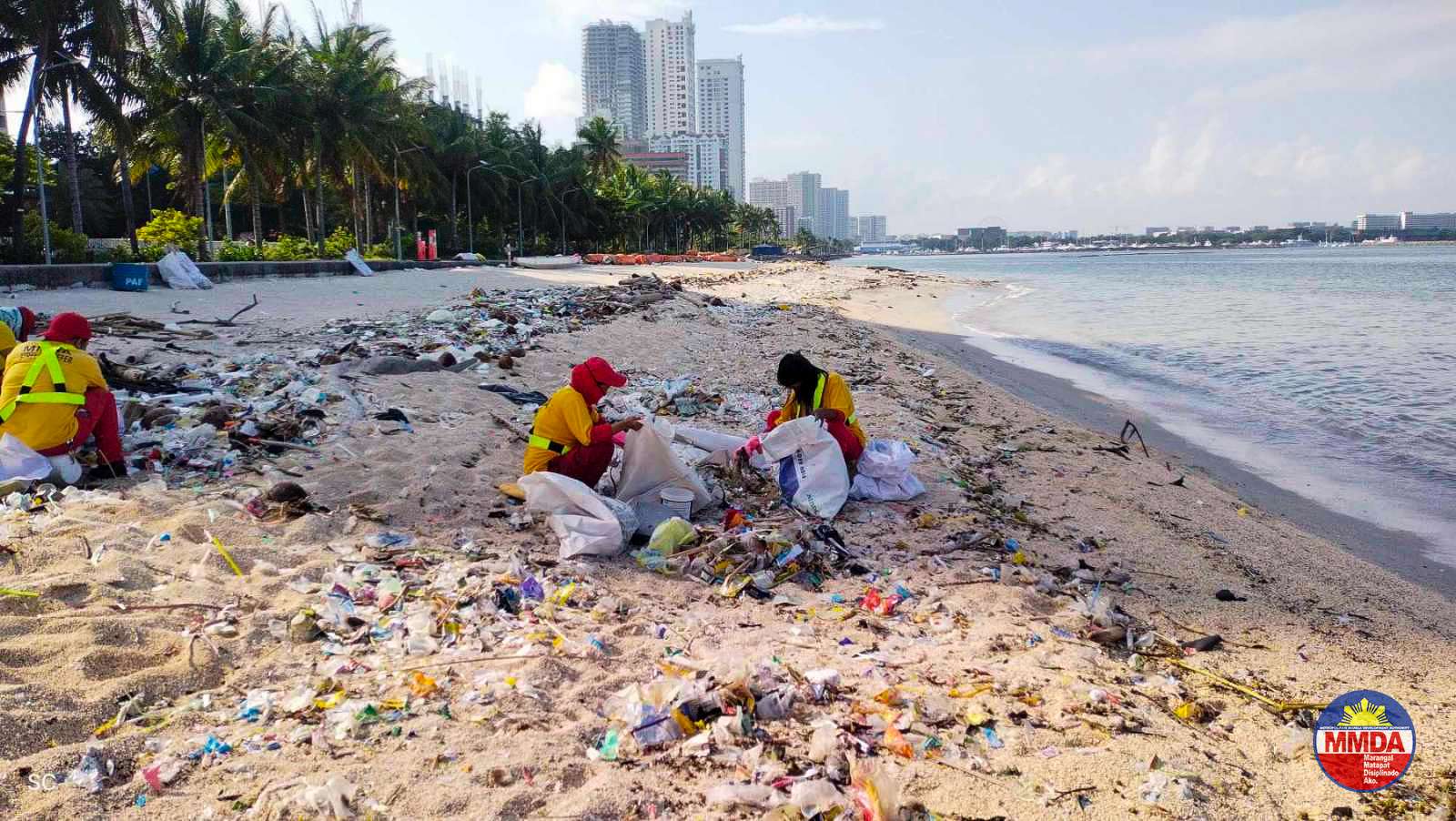 MMDA: 138 metric tons of garbage collected in Manila Bay from July 1 to ...