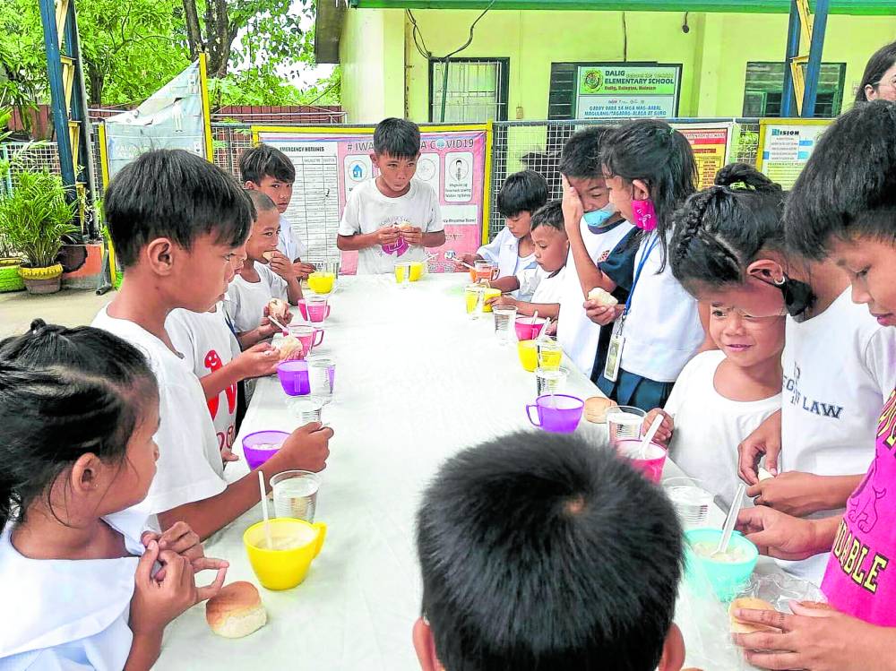 Gov’t eyes P16-billion funding for school meals | Inquirer News