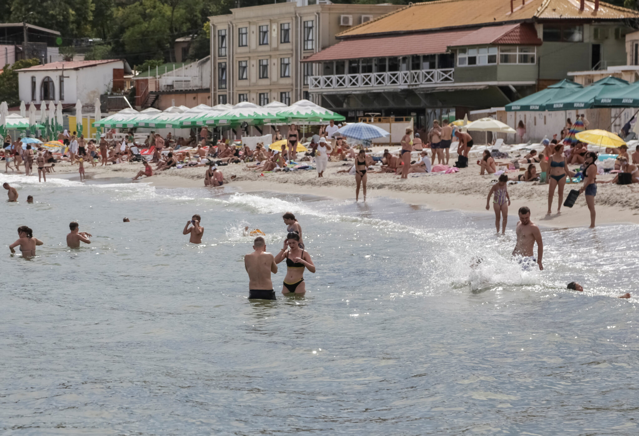 Ukraine's Odesa opens a few beaches for the first time since Russian invasion | Inquirer News