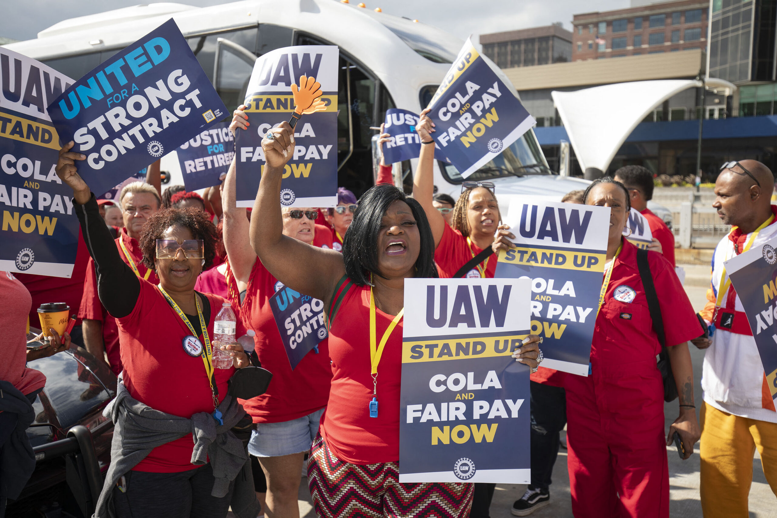 US auto workers' strike: What are the implications? | Inquirer News