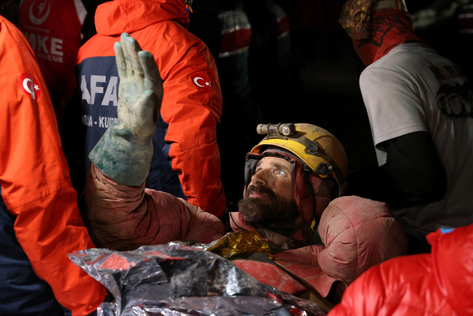 Ailing US explorer rescued after nine days in Turkish cave | Inquirer News