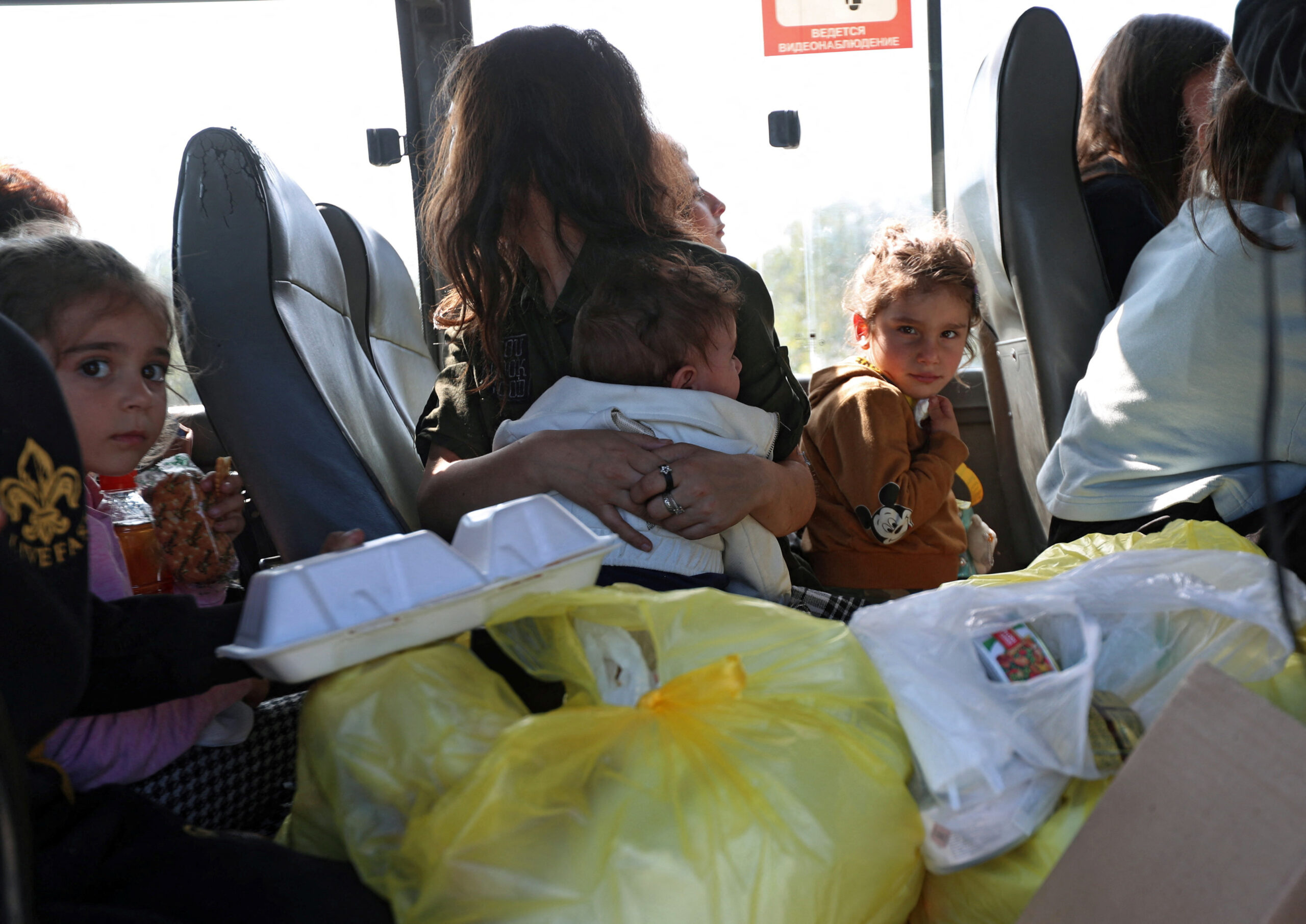 More than 100,000 refugees arrive in Armenia as exodus swells ...