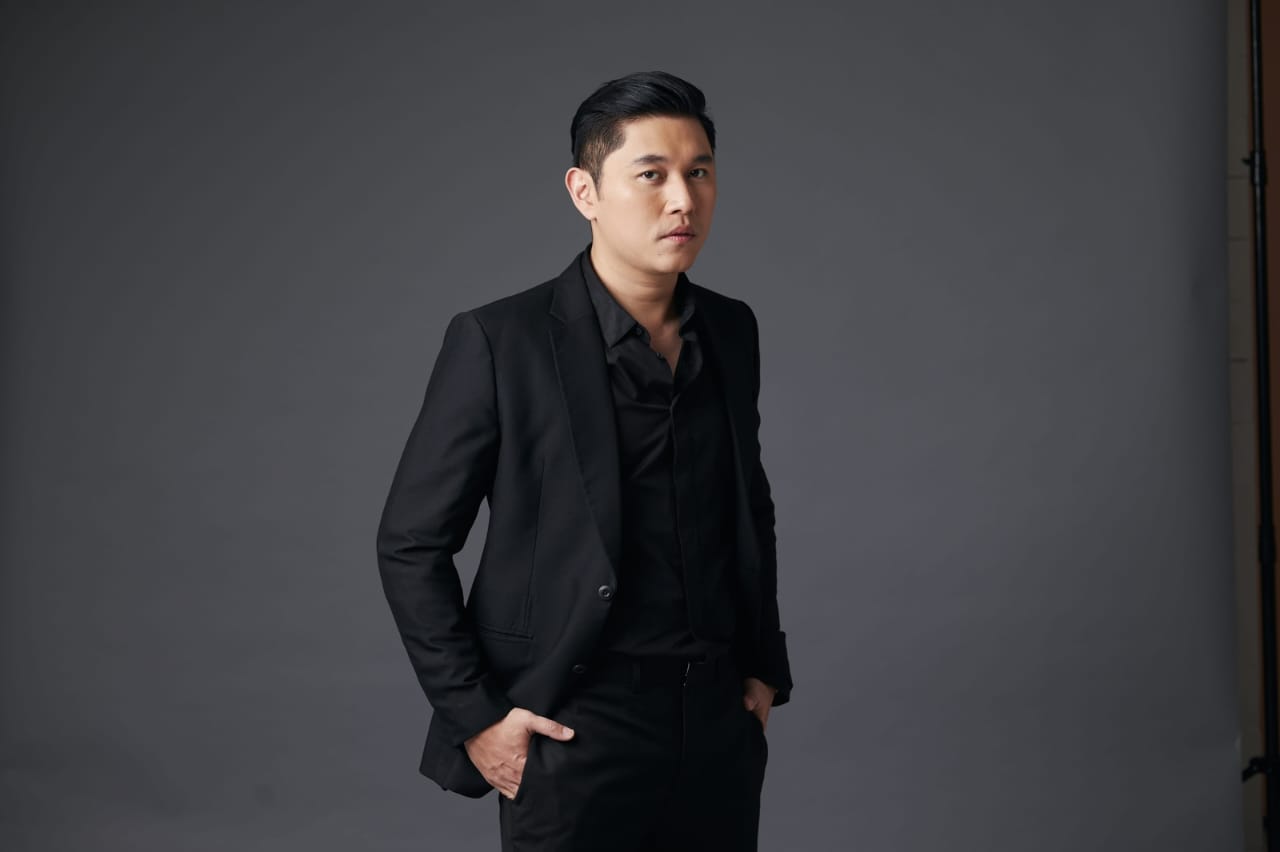 Cellboy CEO donates firetruck to Binondo volunteer station