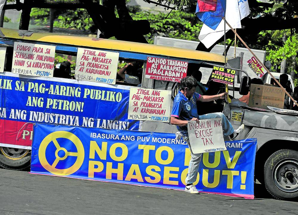 Makabayan's Christmas wishlist: Halt jeepney phaseout, secure long-term ...