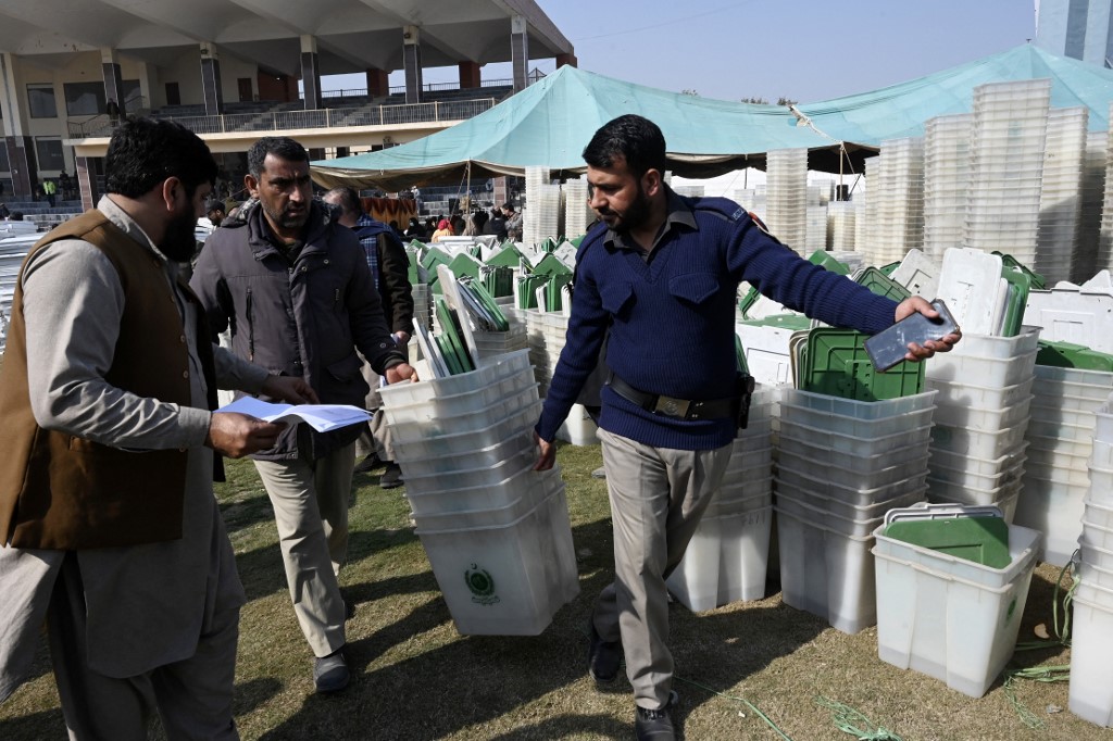 Pakistan goes to the polls after bloody election eve | Inquirer News