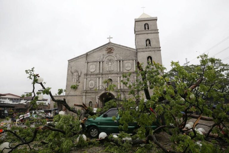 LIVE UPDATES: Typhoon Aghon