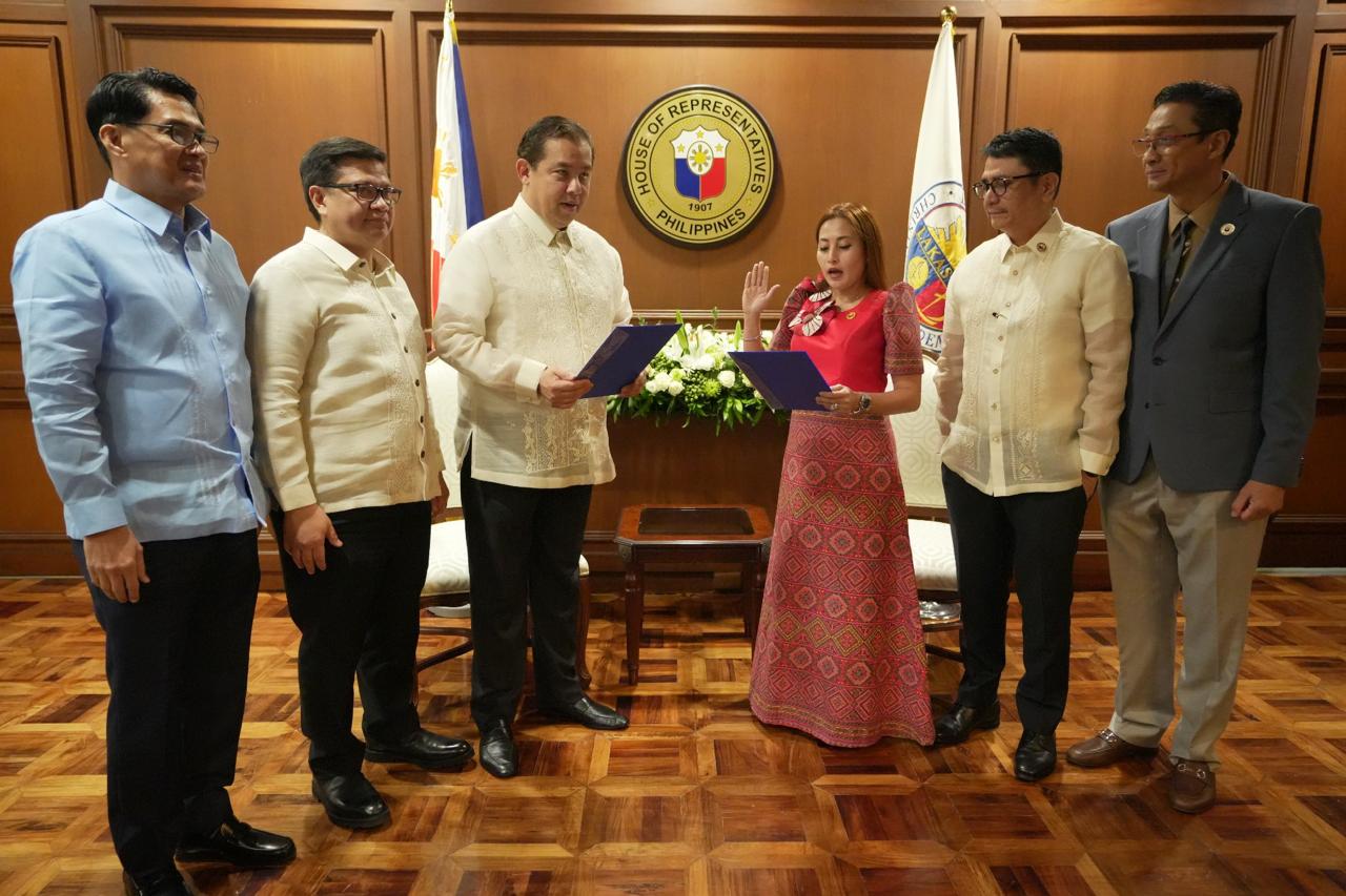 Lakas-CMD strength in House now 100 as three solons join