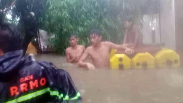 LOOK: Caloocan severely hit by floods