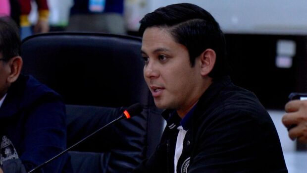 21 facing raps: Lawmakers, DPWH execs, contractors