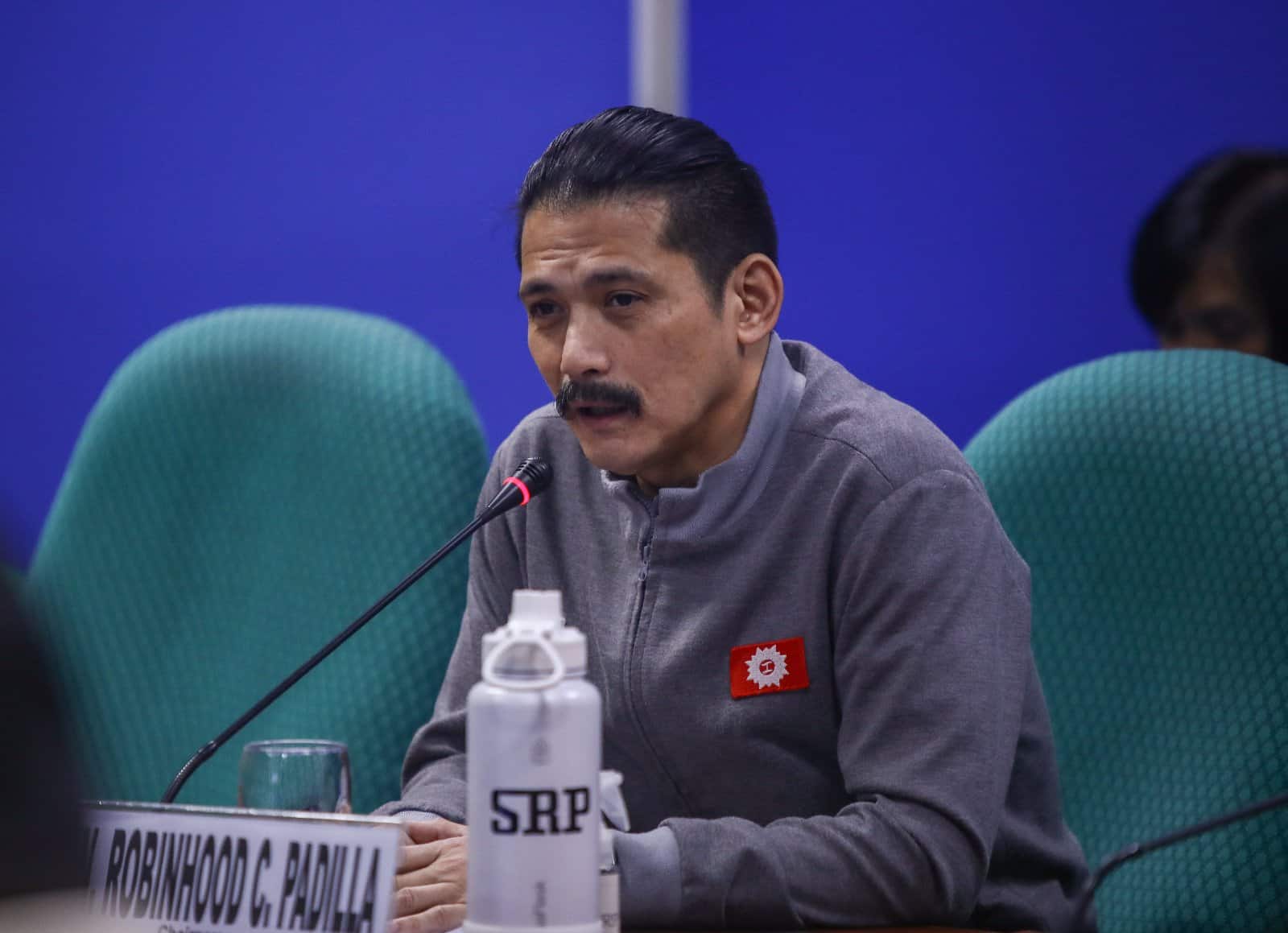 Robin Padilla adjourns Senate hearing on economic Cha-cha