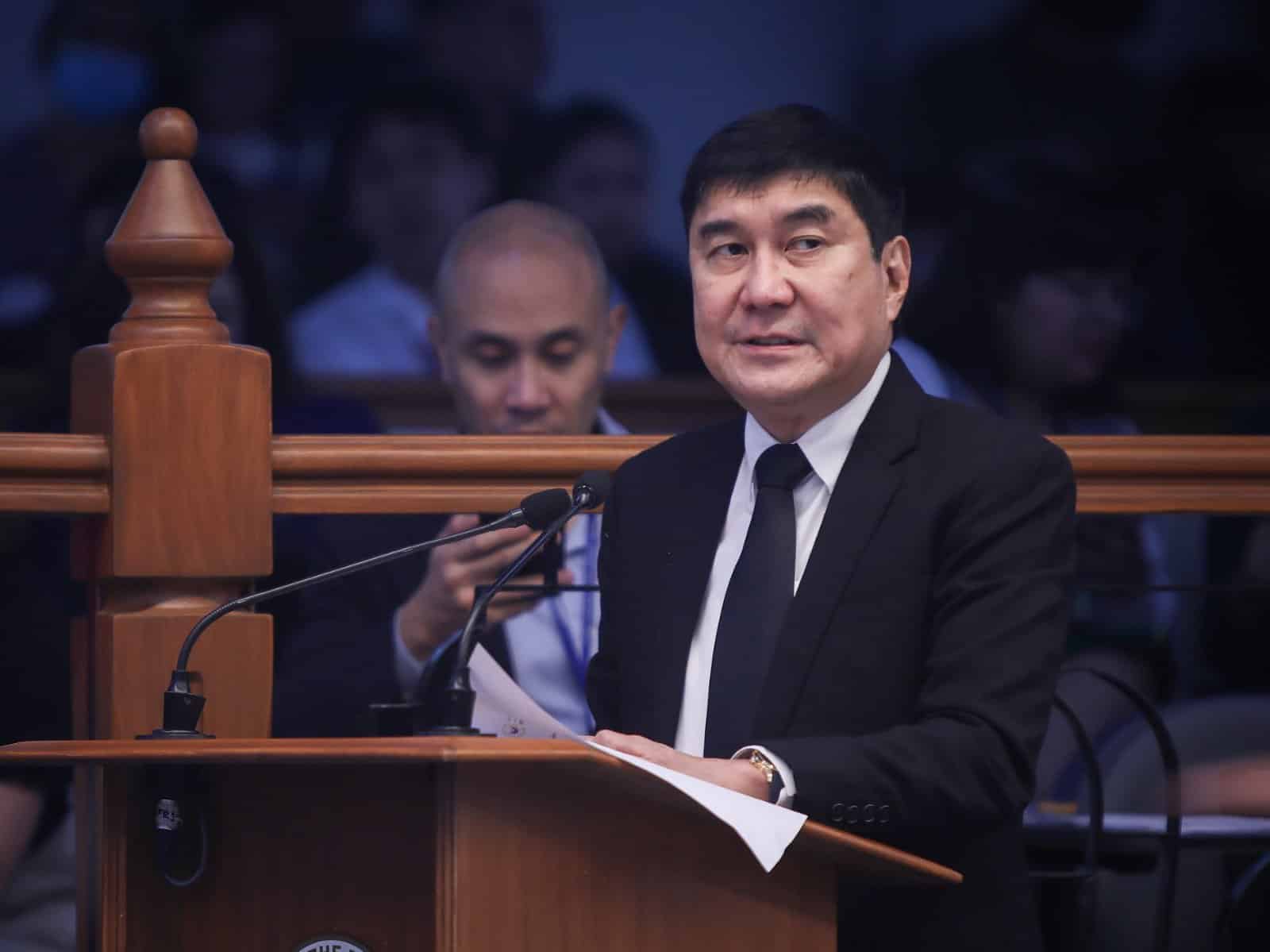 Ibinunyag ni Sen. Tulfo ang pagkakaroon ng 'backdoor pass' na ginagamit sa pagtrapik ng mga OFW ...
