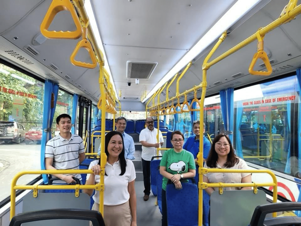 QC acquires electric buses for its free transportation services