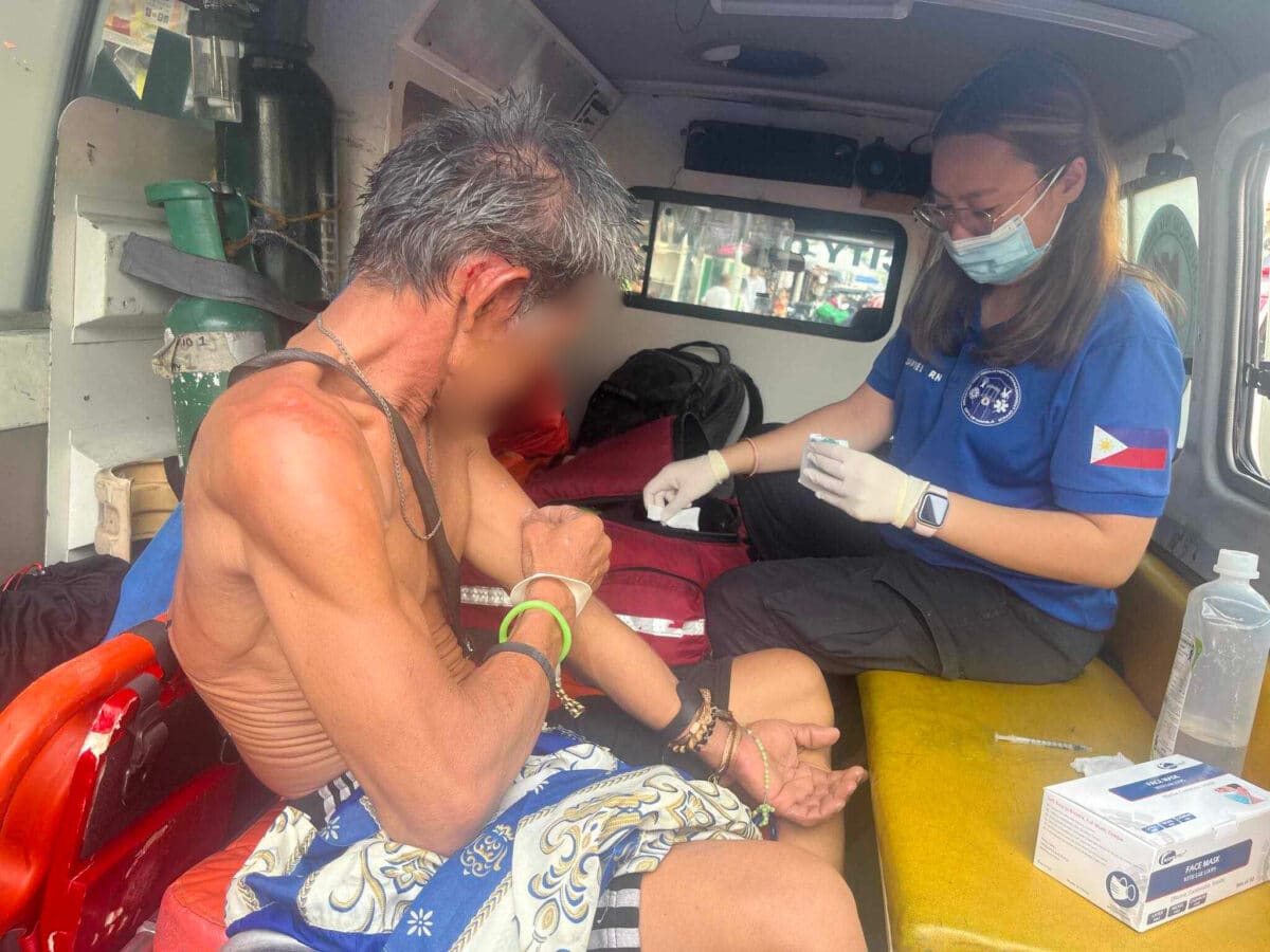 Residents beat up man who allegedly started fire in Manila