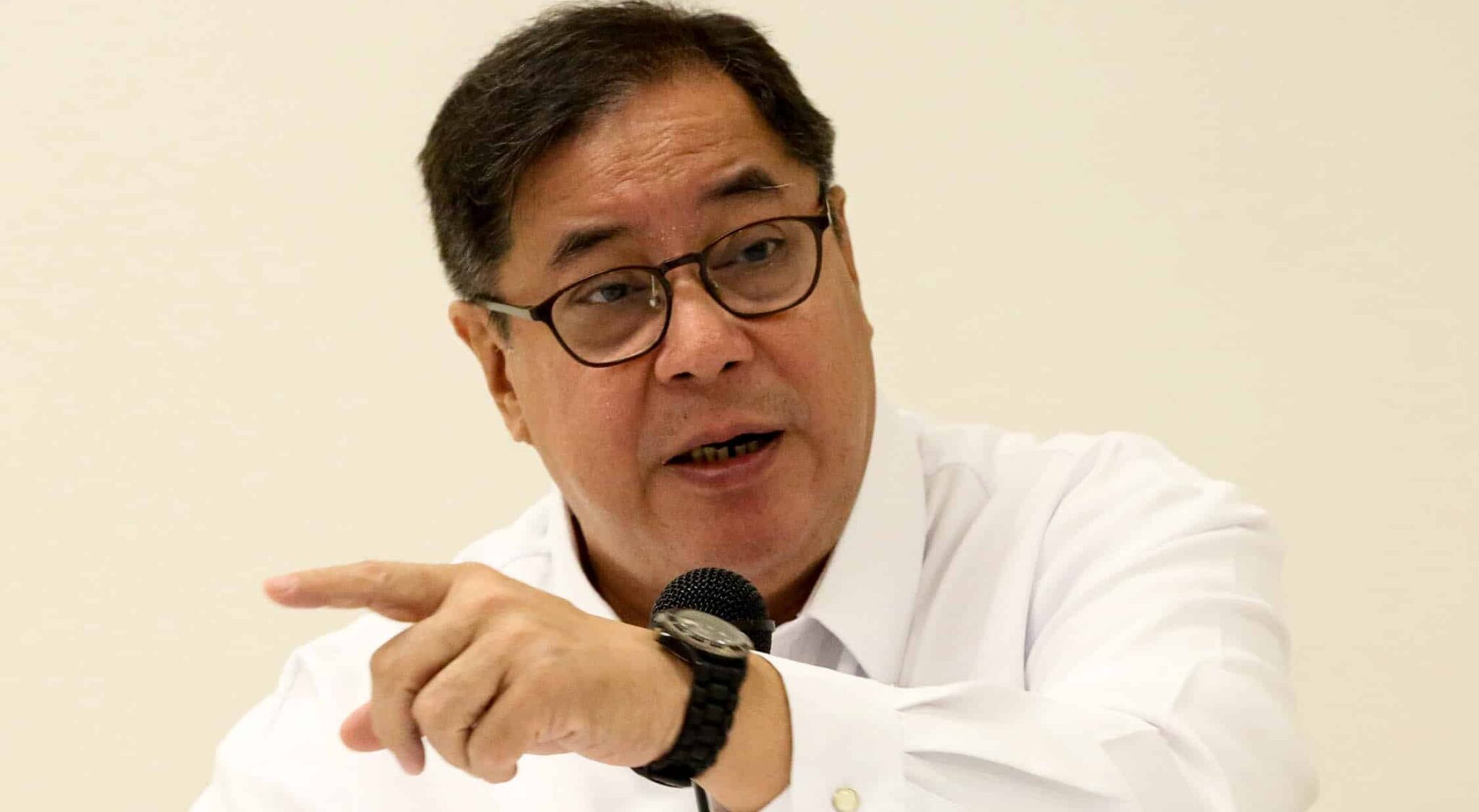 Health chief Herbosa dispels talk he’s on his way out